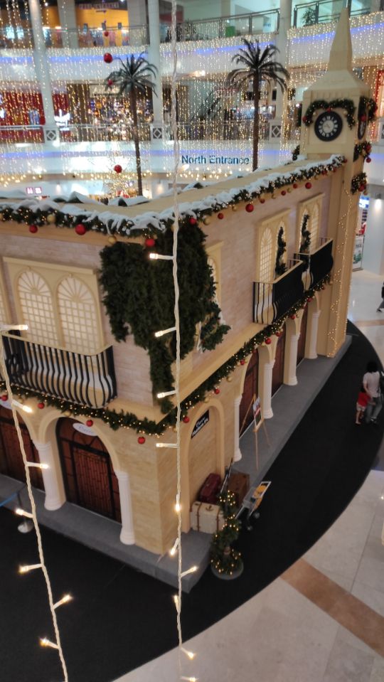 The Curve - Places Reviews and Ratings