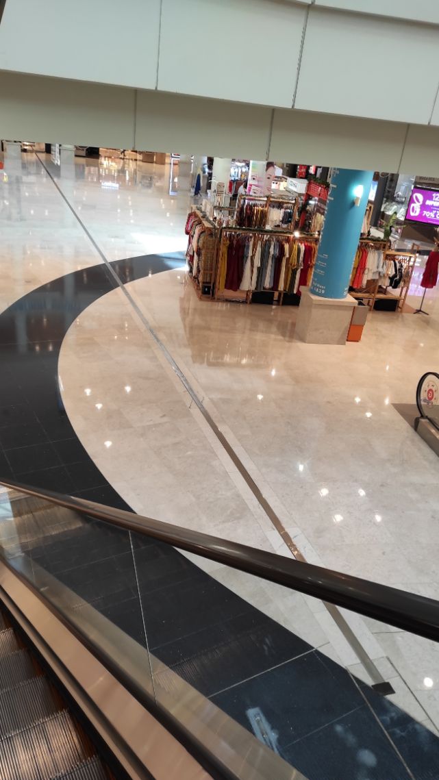 The Curve - Places Reviews and Ratings