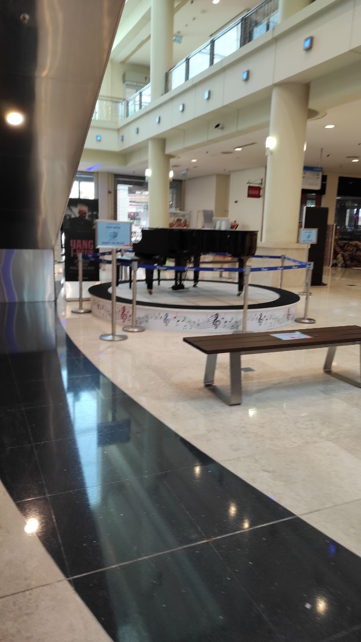 The Curve - Places Reviews and Ratings