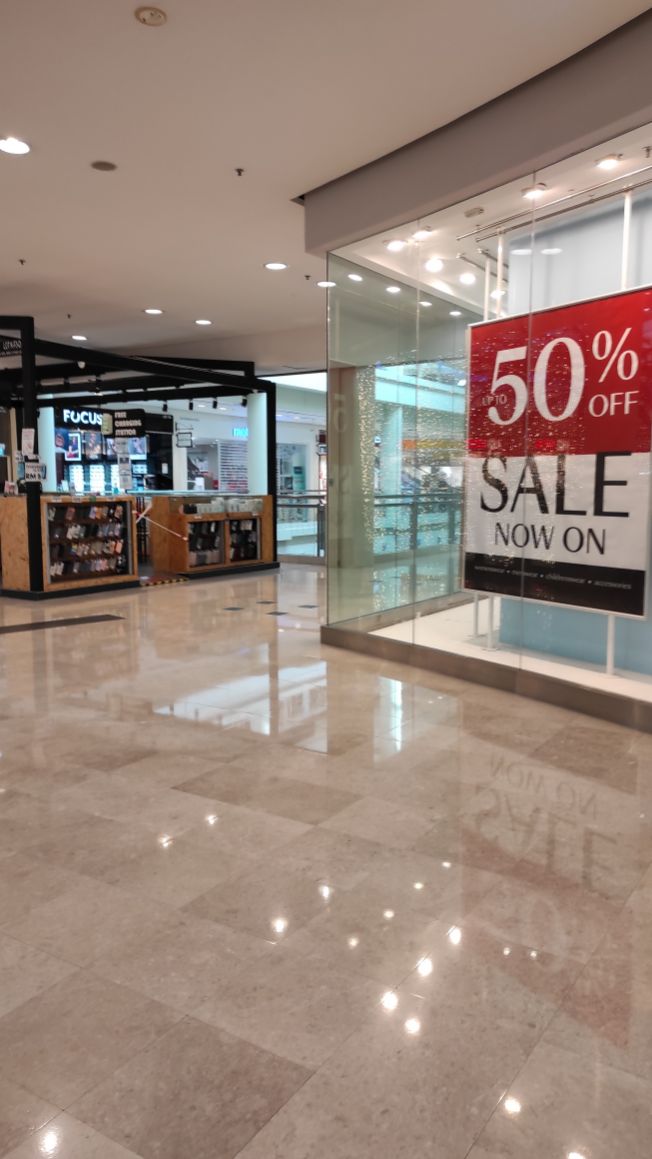 The Curve - Places Reviews and Ratings